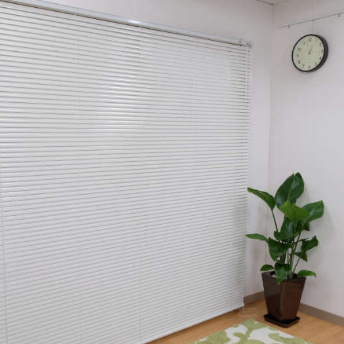 dショッピング |ブラインド アルミブラインド TOSO 遮熱コーティング 88×108cm 左右変換仕様 （ ブラインドカーテン カーテンレール カーテン 右利き 左利き 遮熱 左右 ...